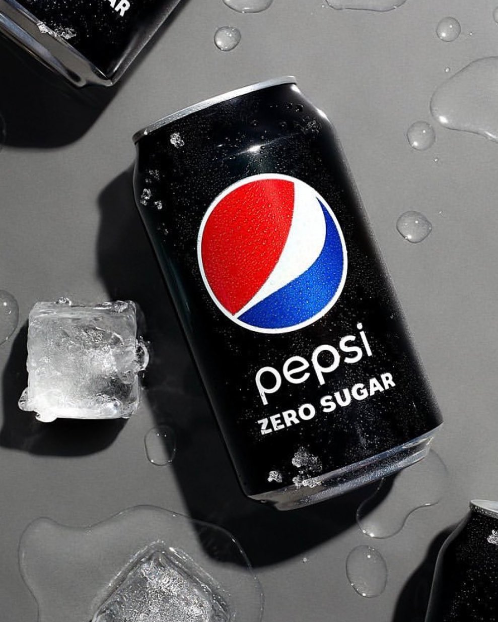 Does Pepsi Zero Have Caffeine? [We Explain It All!] | Drinky Winks